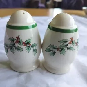 Spode | Art | Spode Christmas Tree Salt Pepper Shakers Set S3324n ...